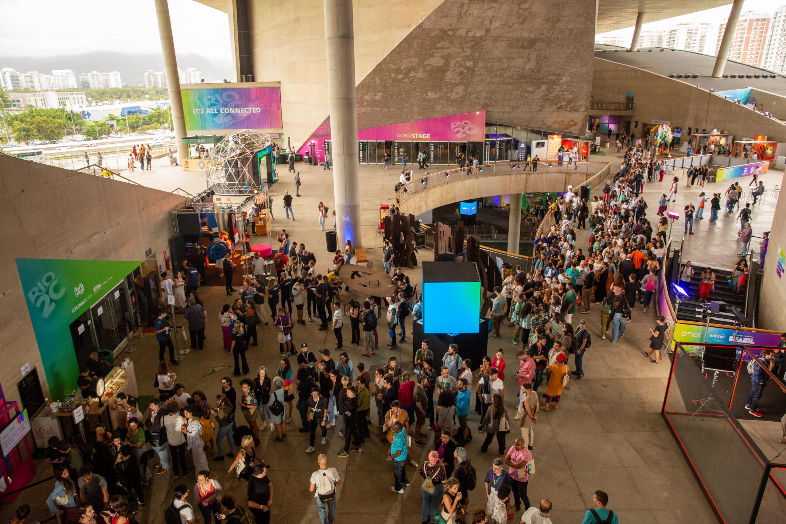 Com público recorde, Rio2C celebra criatividade humana e a retomada do ...