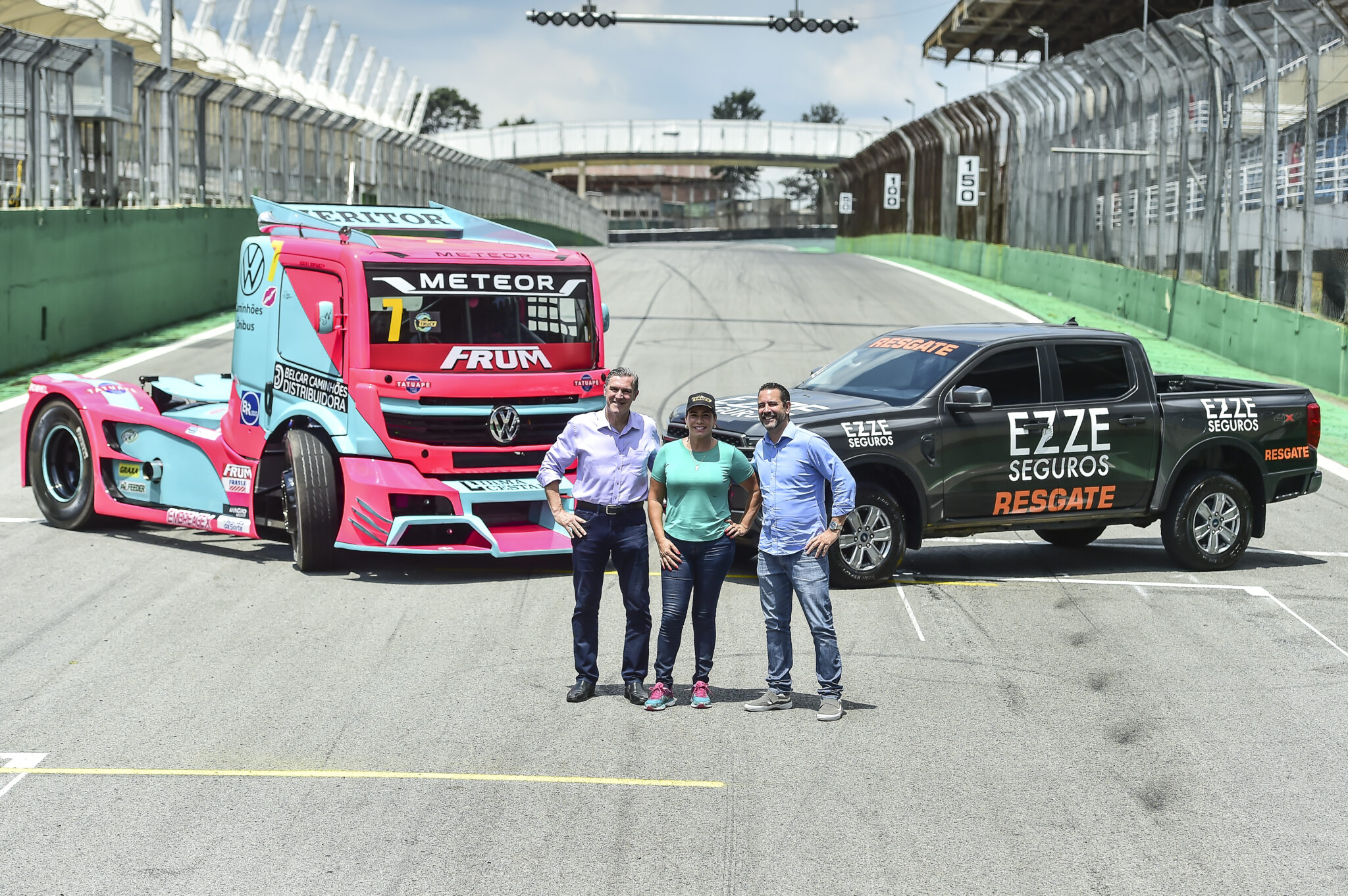 EZZE Seguros é a nova patrocinadora oficial da Copa Truck — Universo do Seguro