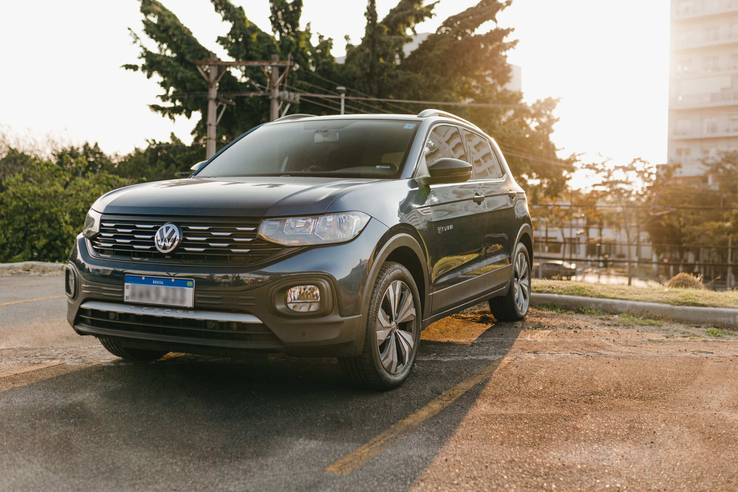 Carro próprio ou por assinatura: qual vale mais a pena? — Universo do ...